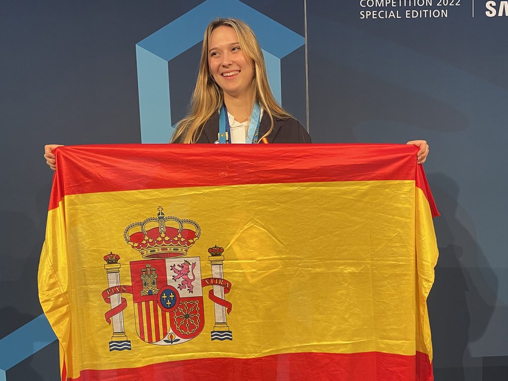 Worldskills 2022: La alumna Elsa Delgado obtiene una de las Medallas ...