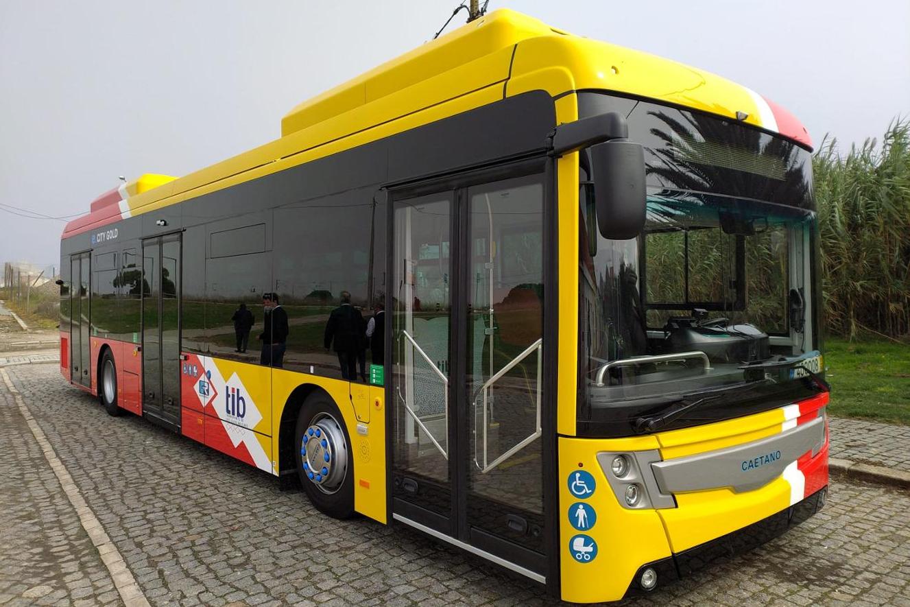 Empiezan los horarios de invierno del TIB bus interurbano de Mallorca ...