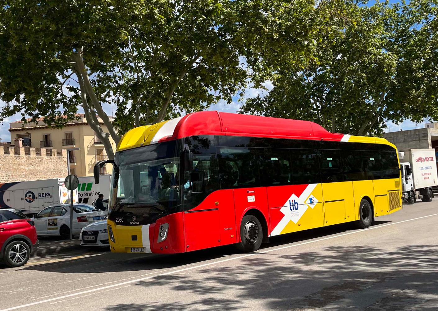 El bus del TIB conectará Es Mal Pas con Alcúdia y Alcanada a partir del ...