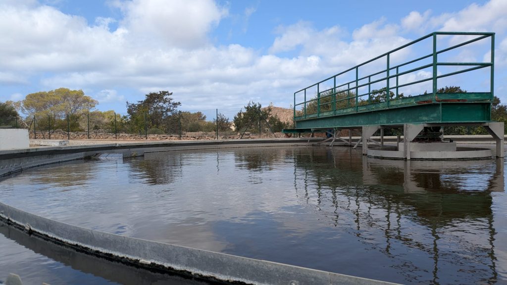 ABAQUA licita actuaciones para modernizar el tratamiento de fangos en ...
